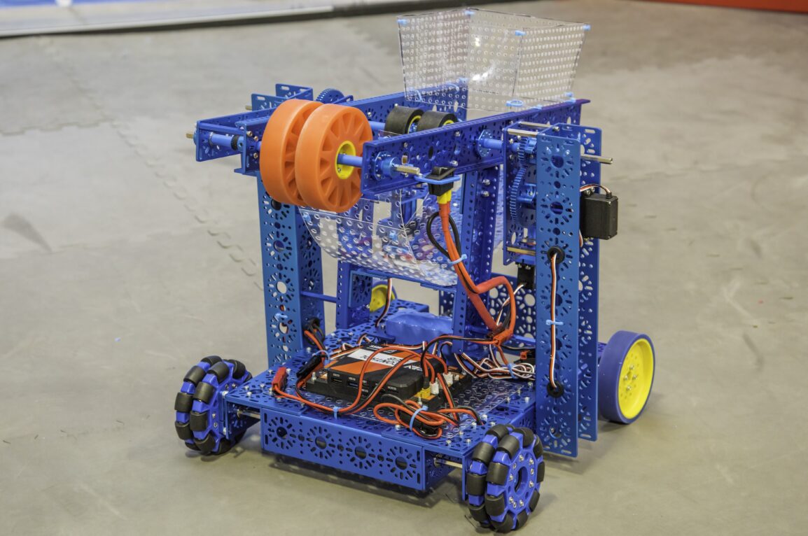 Digging into DECODE: Strategy, Scoring, and the FTC Starter Bot ...