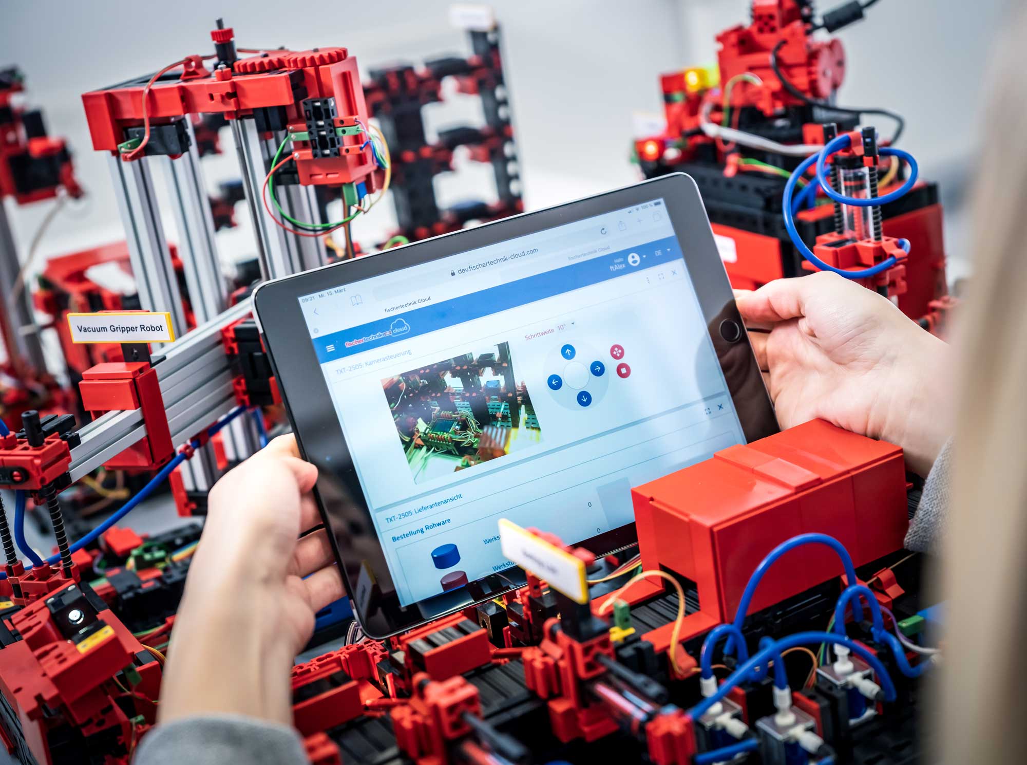 A Closer Look at Industrial Simulation and Training Models - Studica Blog